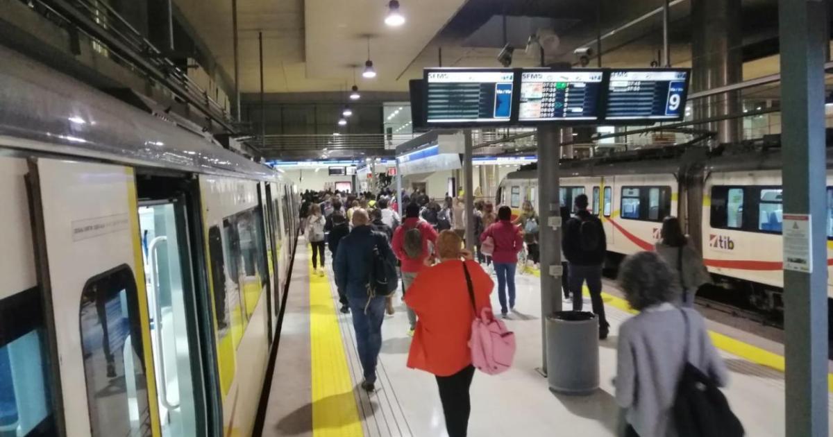 Associació d'Usuaris del Tren: «El Govern continuarà afavorint el ...