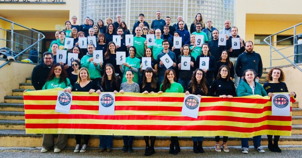 L'IES Puig de Sa Font de Son Servera també defensa el català a l'educació